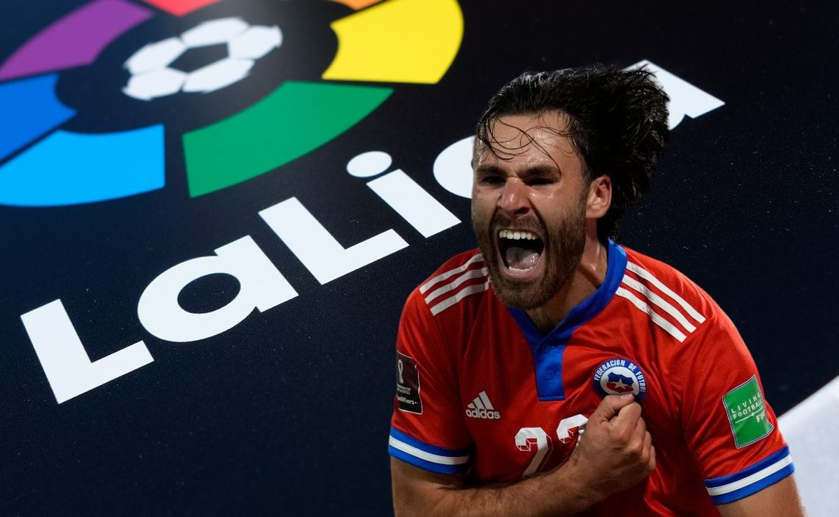 Brereton dio el salto: fue oficializado como refuerzo de un club de LaLiga