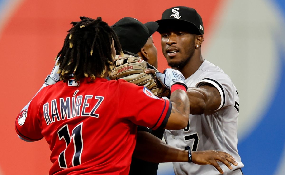 Oficial: La sanción de la MLB a José Ramírez por noquear a Tim Anderson ...