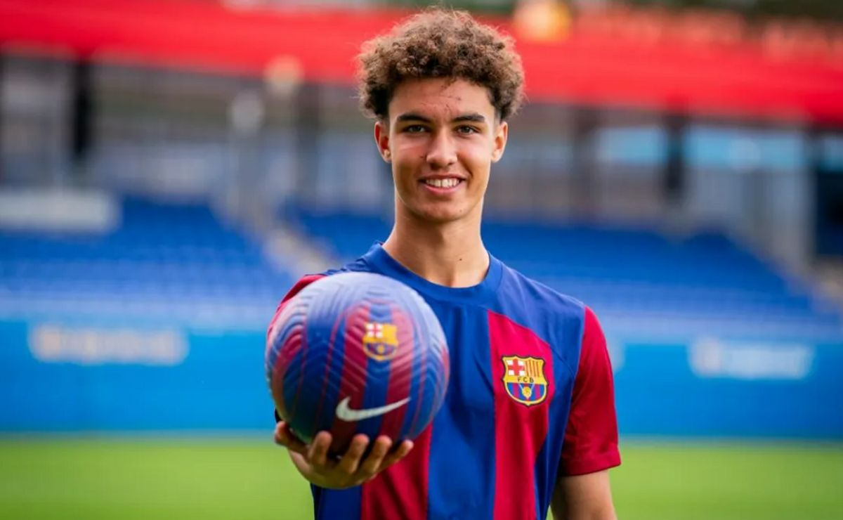 ¿Quién es Noah Darvich? El nuevo refuerzo del FC Barcelona con cláusula ...
