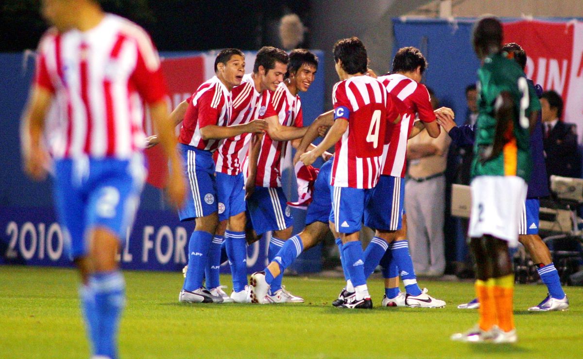 "Cuando Perú toca, esconde pelota, complica a Paraguay": Denis Caniza