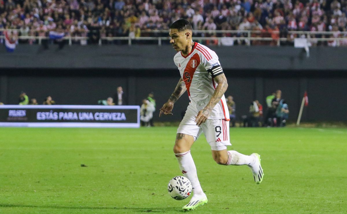 (VIDEO) ¿Repetirá con Liga de Quito?: Paolo Guererro casi se manda un ...