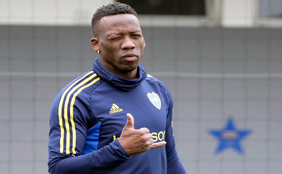 La propuesta indecente que recibió Advíncula si gana la final con Boca