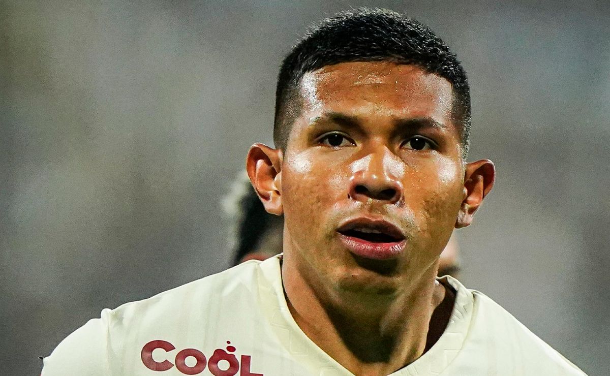 Universitario quedó encantado con Edison Flores y tomó esta decisión ...