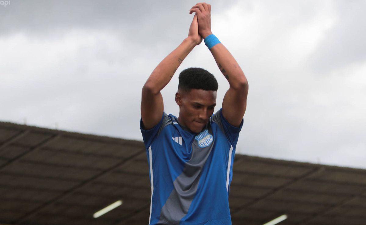 Ronny Borja se quiere quedar y jugar más minutos en Emelec - Bolavip