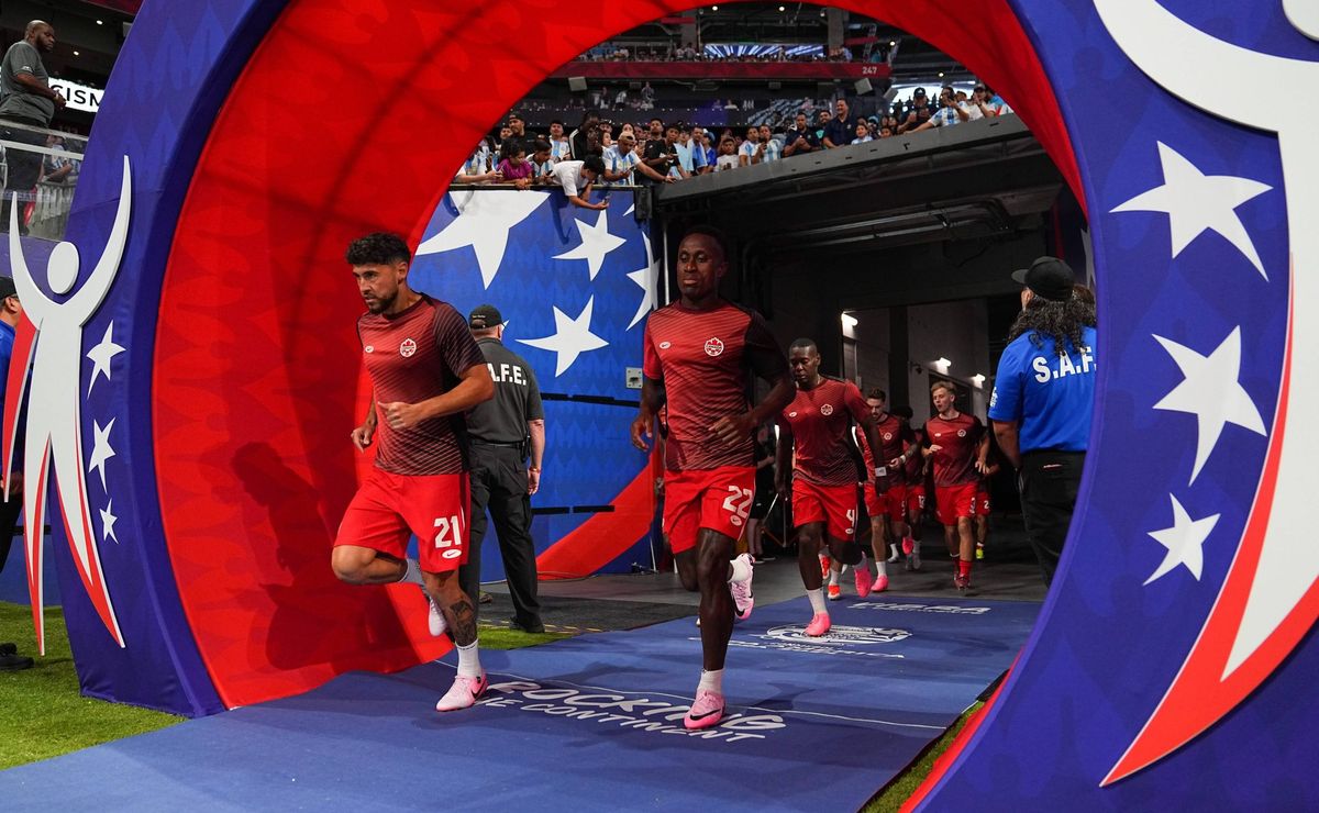 Tres peruanos de Copa América destacados por Jonathan Osorio - Bolavip