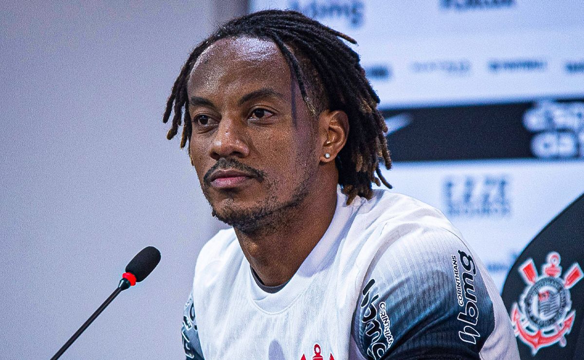 Se confirmó el gigantesco sueldo oficial de André Carrillo en ...