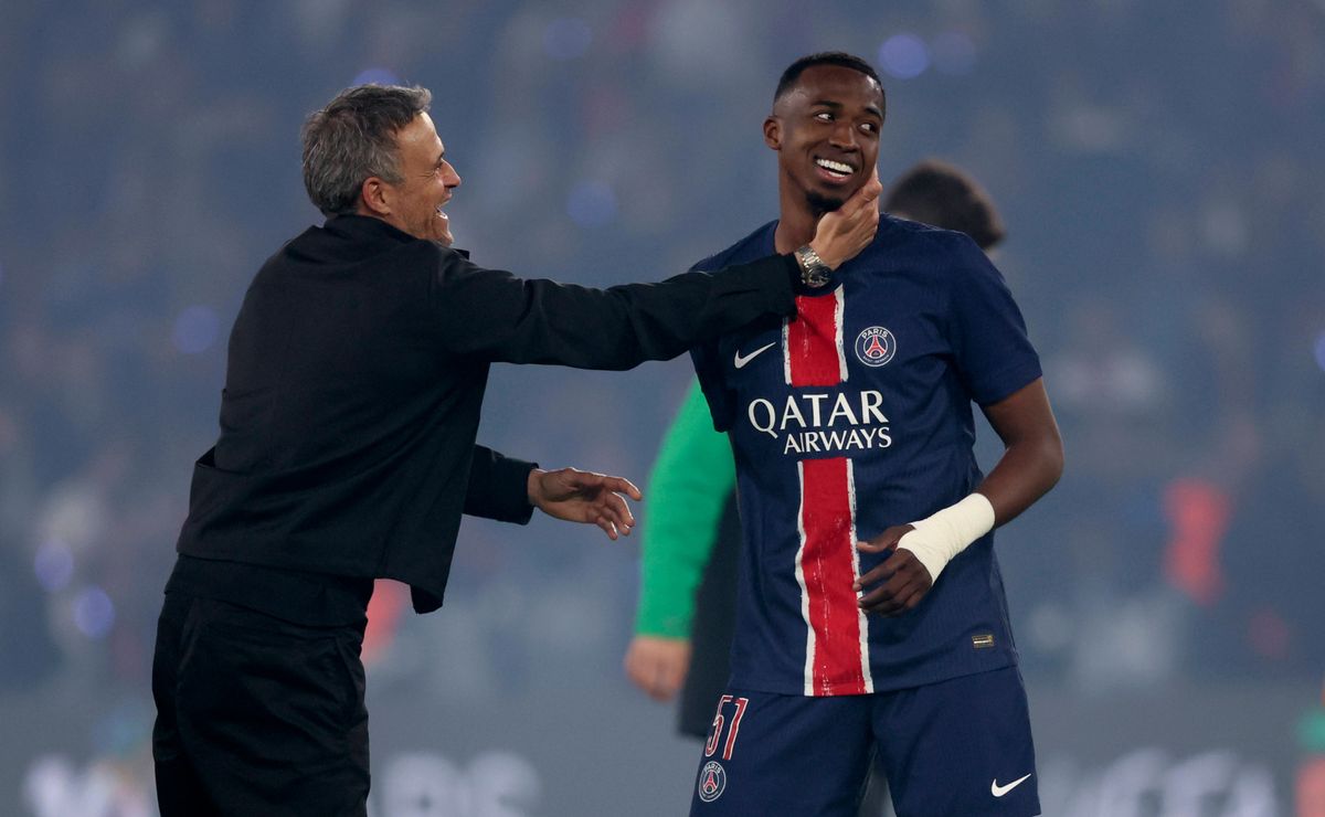 Conmovedor: La reacción de William Pacho tras meterse en la final de la ...