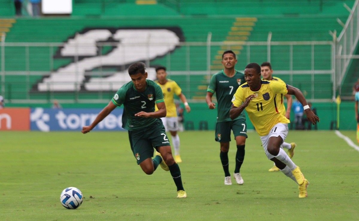Ecuador vuelve al triunfo derrotando a Bolivia y se mete a la pelea de ...