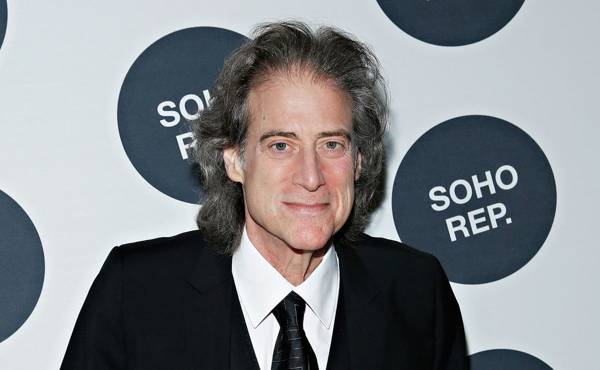 Comedian and actor Richard Lewis passed away at 76 - Spoiler US