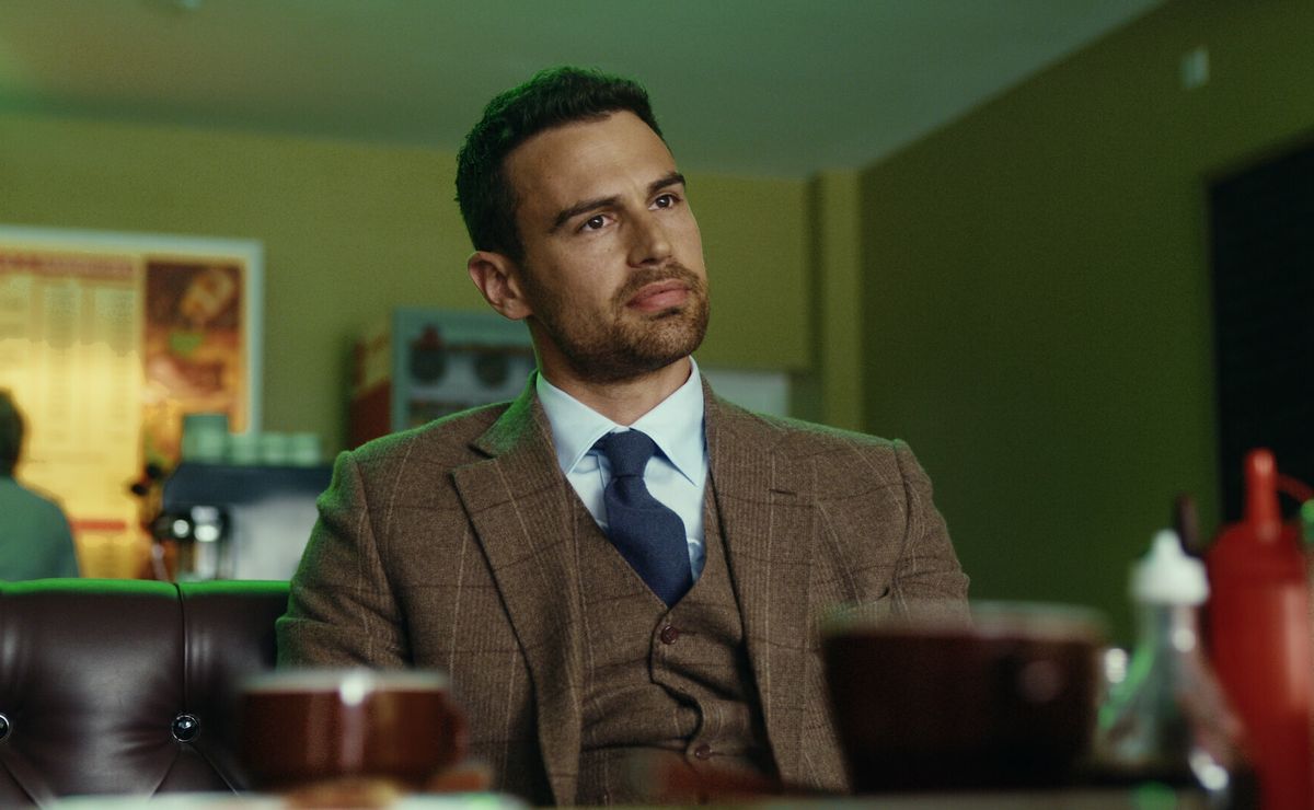 Netflix: Theo James' The Gentlemen shines as the No. 1 series worldwide - Spoiler US
