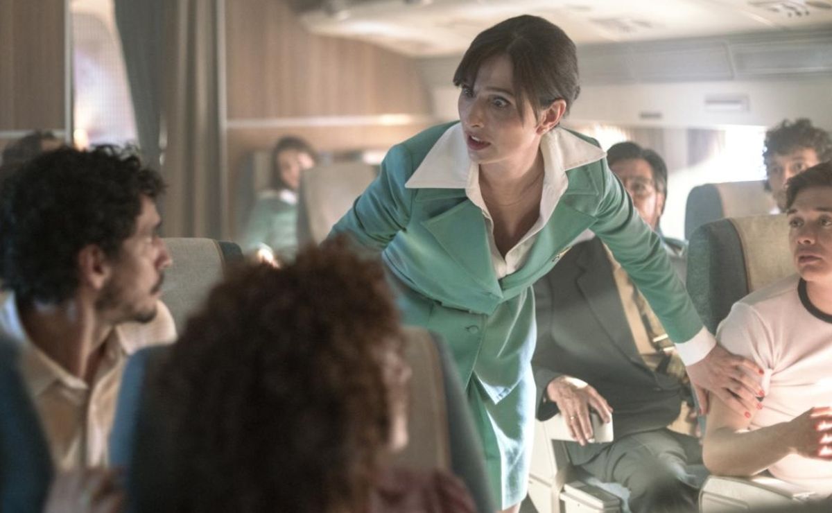 Netflix's The Hijacking of Flight 601 reaches Top 5 worldwide in two ...