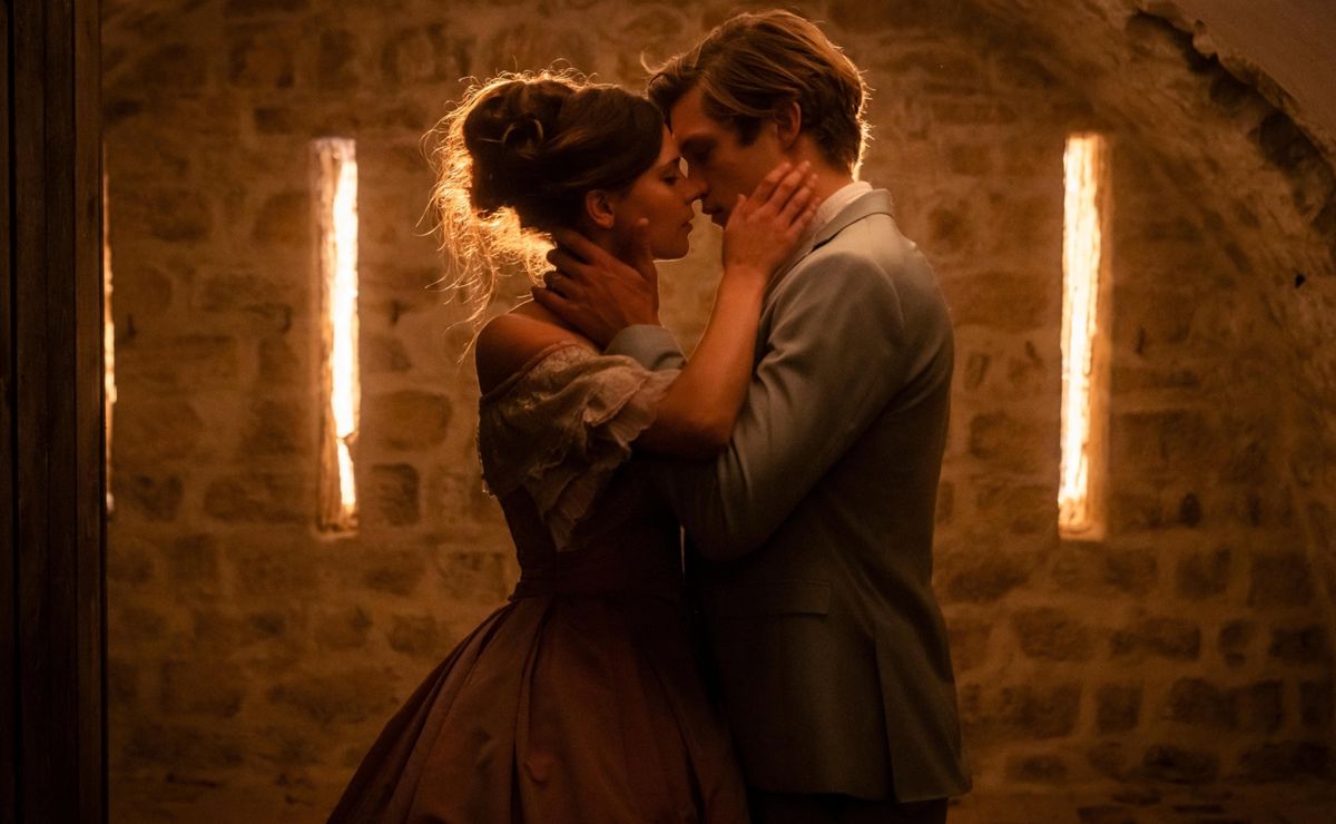 Mona Kasten's Maxton Hall: Do Ruby and James end up together in 'Save ...