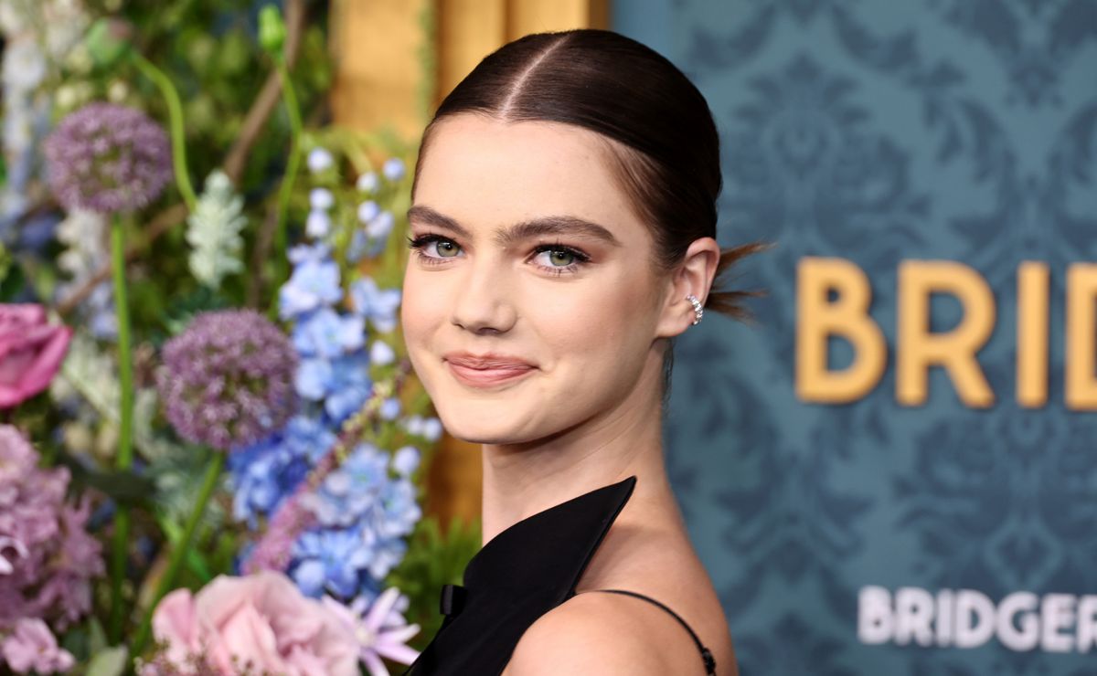 Bridgerton's Florence Hunt: All about the actress who plays Hyacinth ...