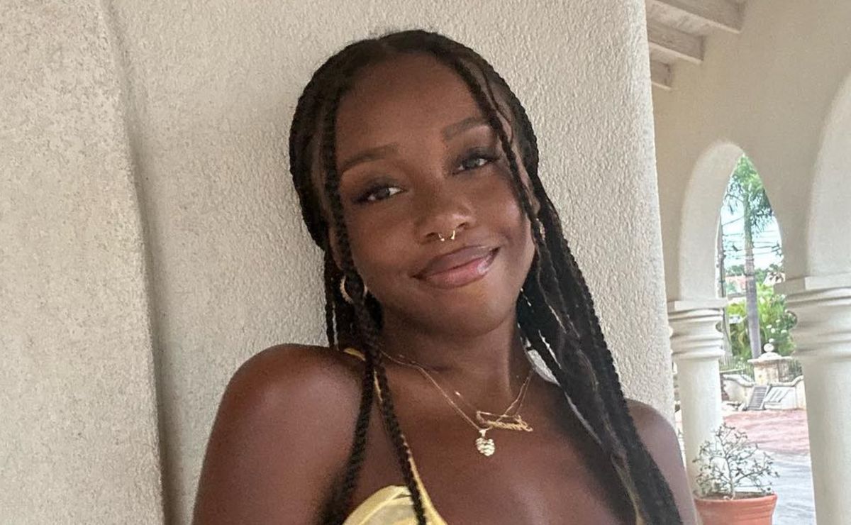 Imani Pullum's profile: Age, date of birth, and all on the 'Classified ...