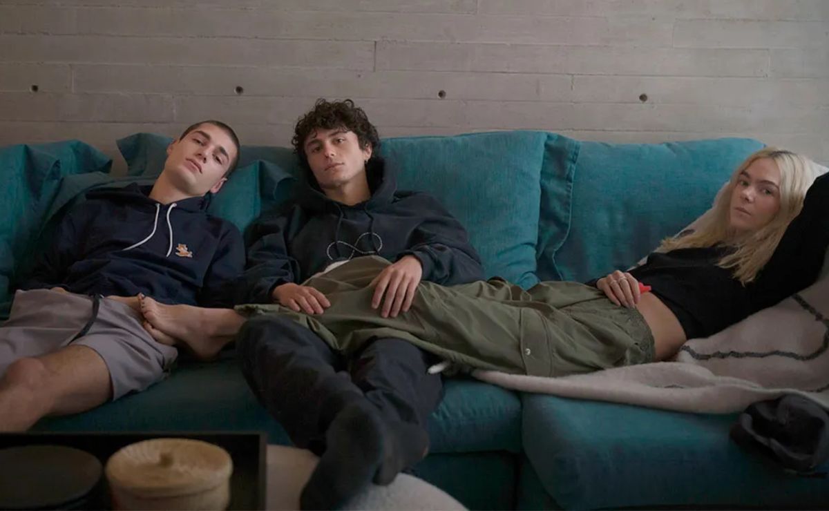 Netflix: 'Untamed Royals' is the No. 4 movie worldwide - Spoiler US