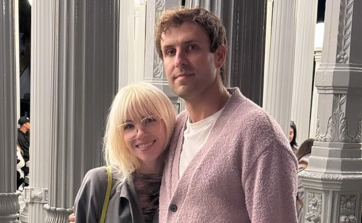 Carly Rae Jepsen and fiancé Cole MGN's relationship timeline: How they ...