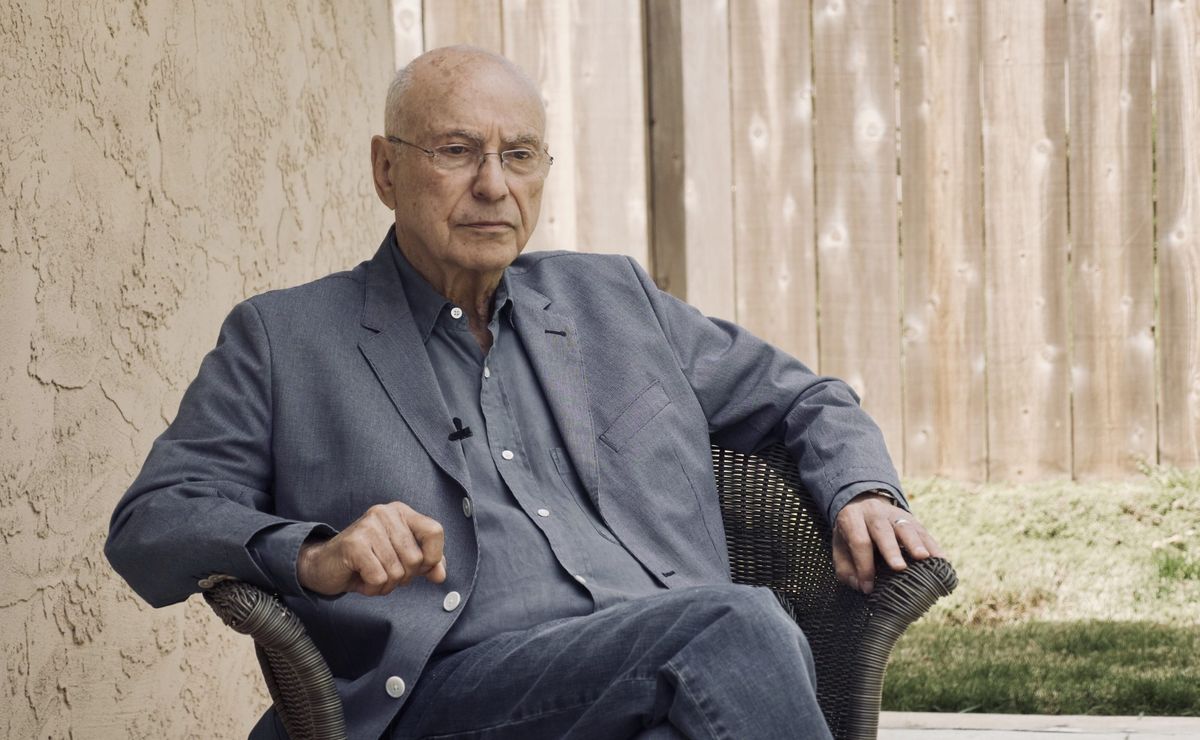 A los 89 años, murió Alan Arkin - Spoiler