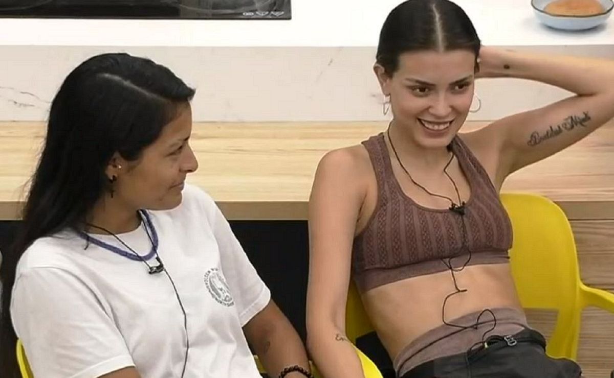 VIDEO | Vivi besó a Coni en Gran Hermano Chile 2023 - Spoiler