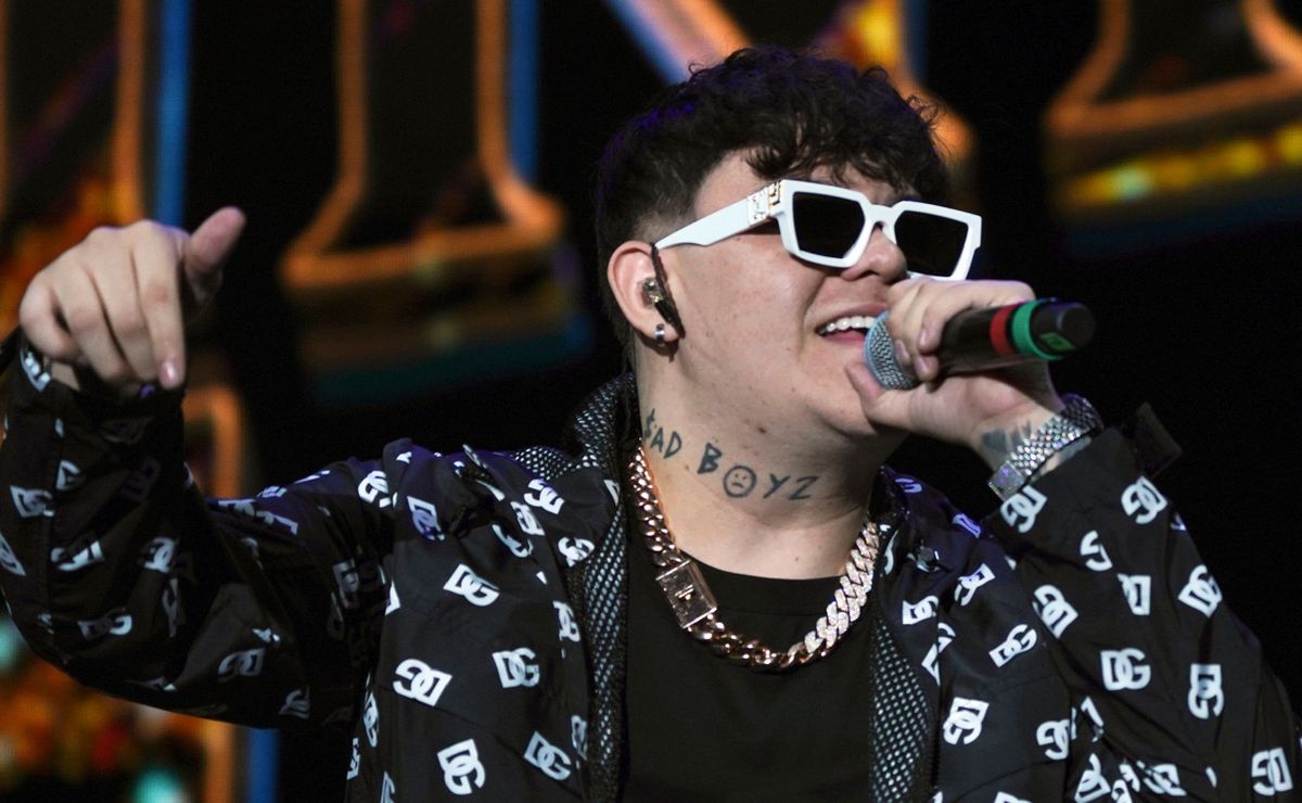 Letra de "Y lloro", la nueva canción de Junior H - Spoiler