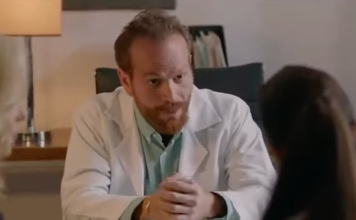‘La Guzmán’ en Netflix: ¿Quién es y qué le pasó al doctor que inyectó a ...