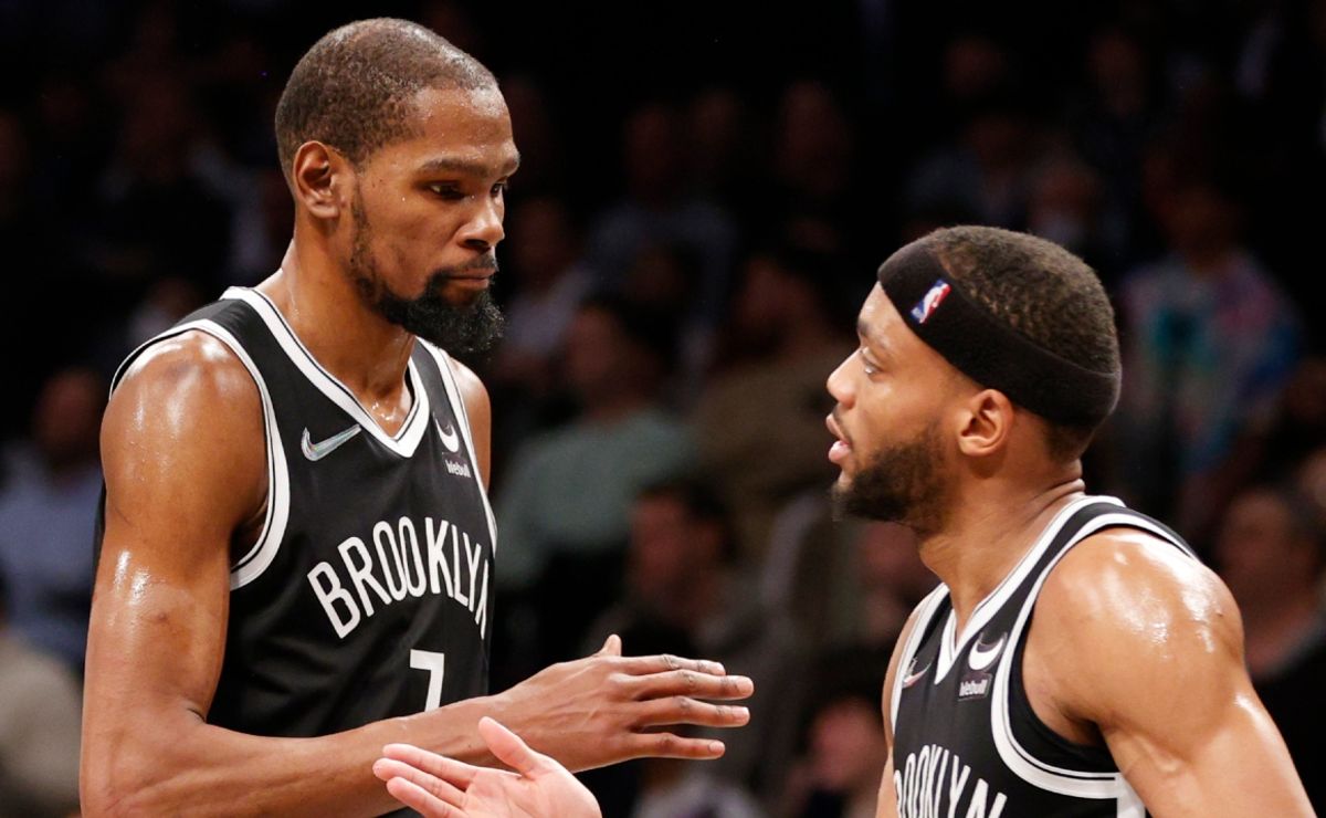 ¿Dardo contra Durant e Irving? Exjugador de Nets y finalista con ...