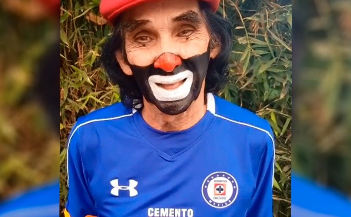 La historia detrás de la imagen de Cepillín con la playera de Cruz Azul ...