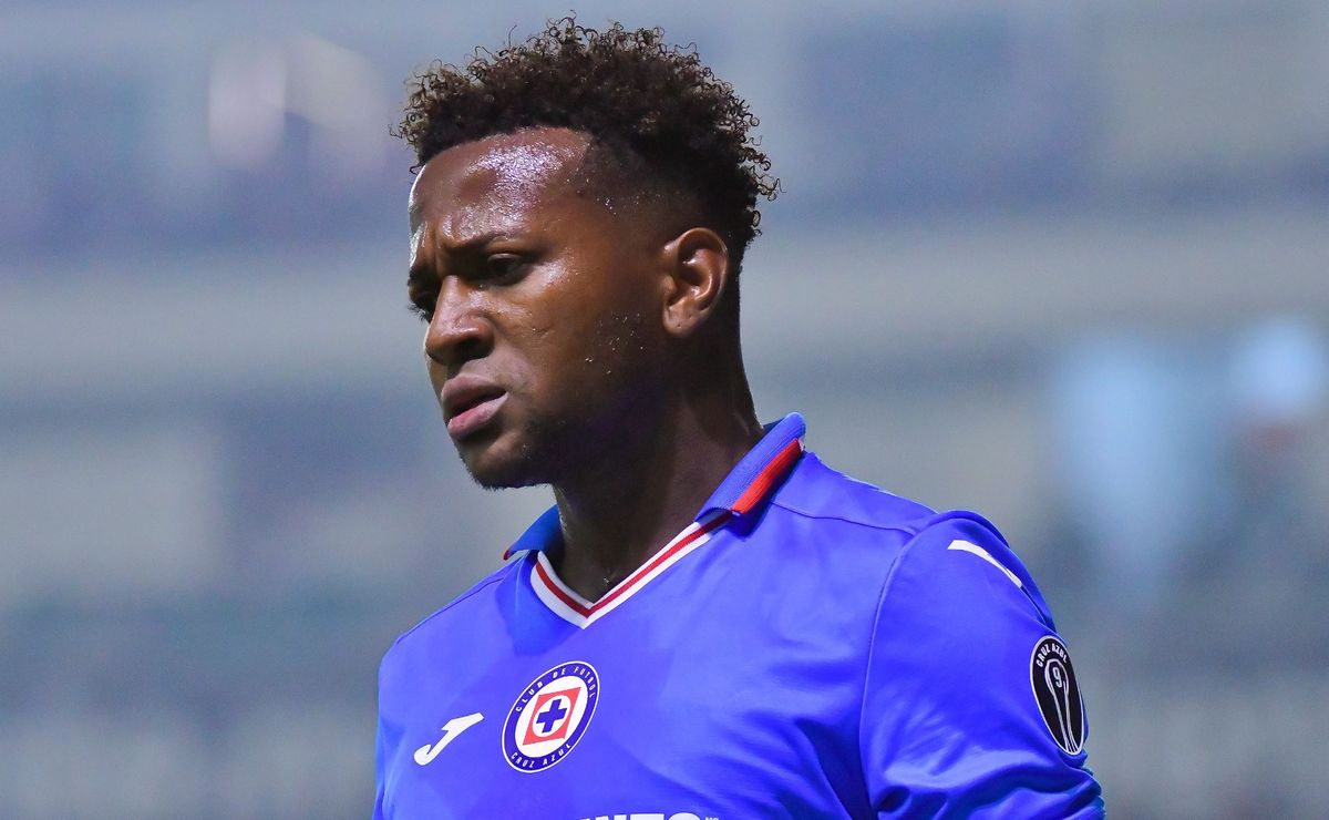 Michael Estrada saldrá de Cruz Azul. ¡Definido! - Vamos Azul