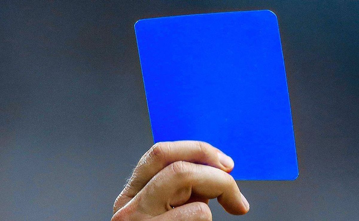 Llegó la Tarjeta Azul al futbol: ¿Cómo afecta a Cruz Azul? - Vamos Azul