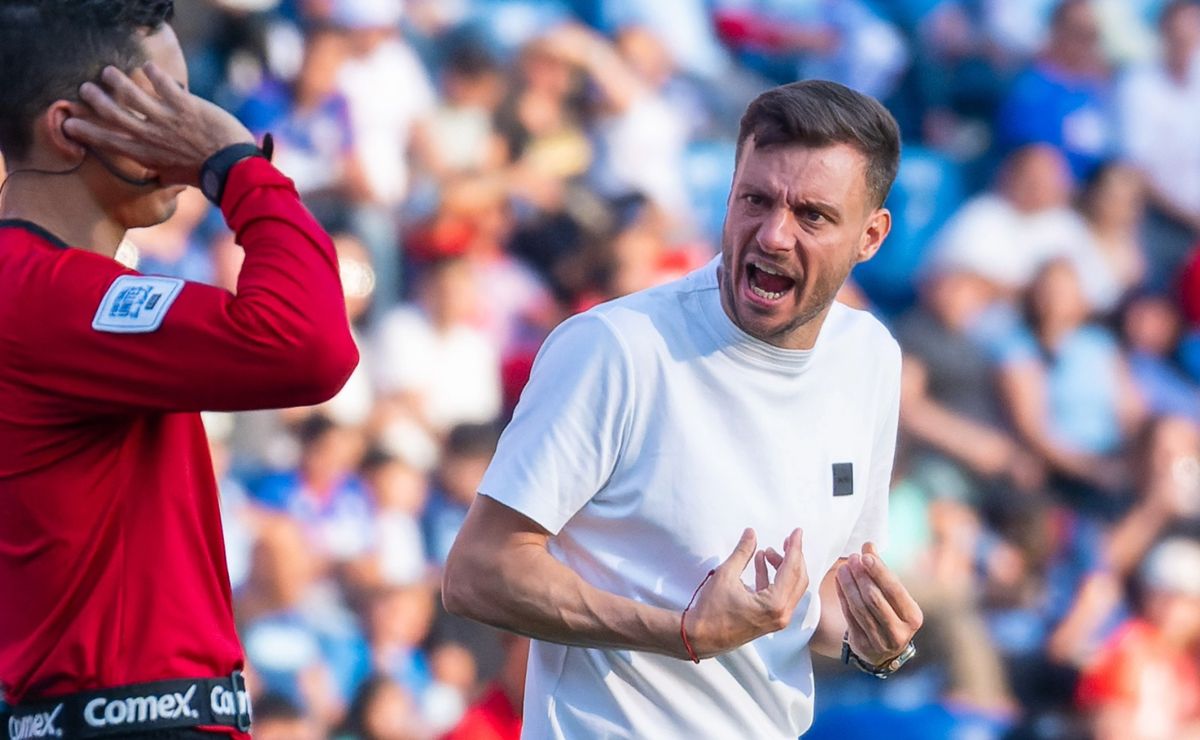 ¡Contundente postura del DT de Cruz Azul! "Nos tenemos que transformar"