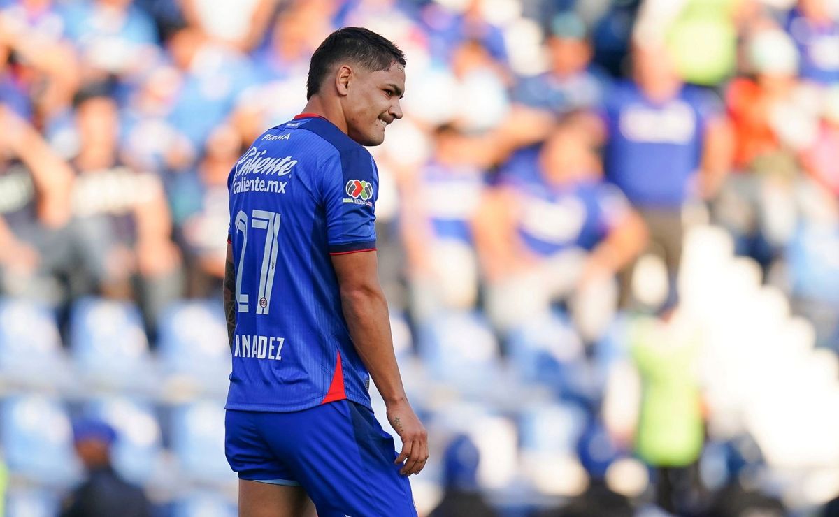 El incierto futuro del Toro Fernández en Cruz Azul rumbo al Apertura 2024