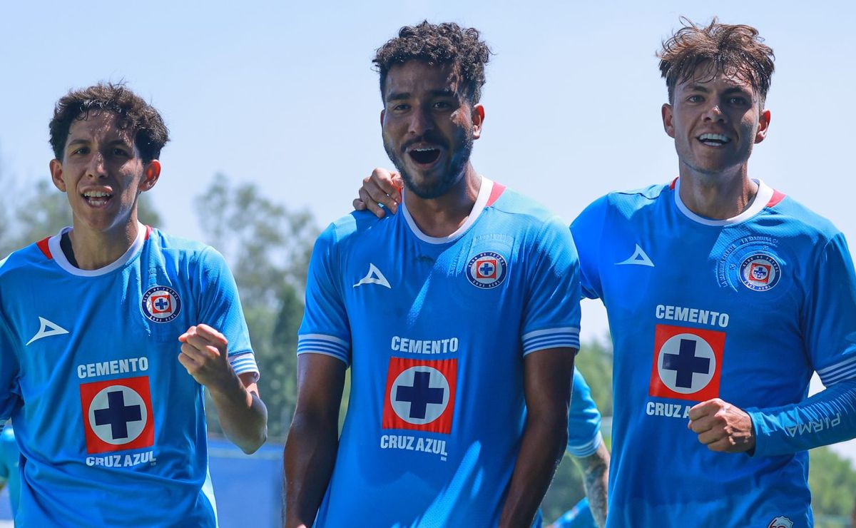 Con dos refuerzos y cinco jugadores del primer equipo: Cruz Azul Sub 23 ...
