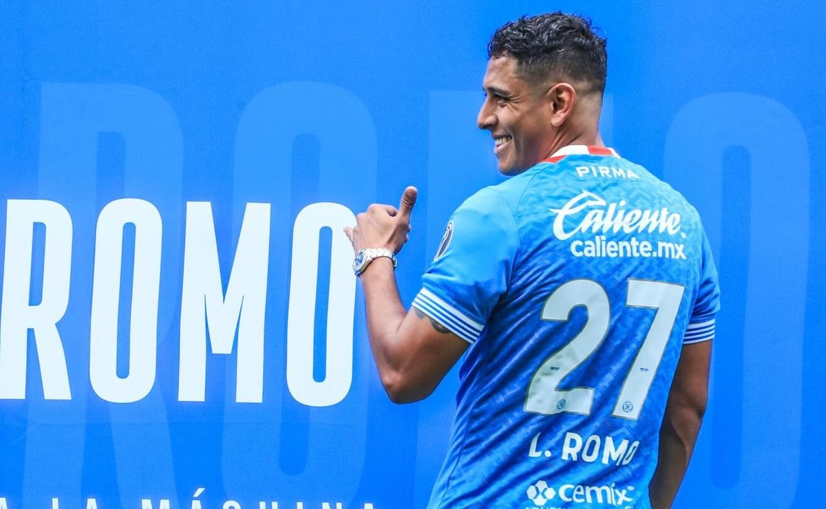 Las posiciones en las que puede jugar Luis Romo en Cruz Azul