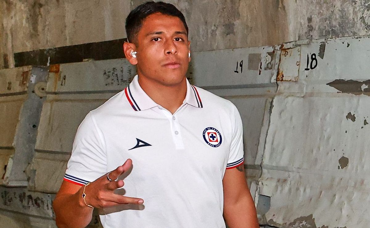 Campeón y figura: así fue el recibimiento de la afición a Luis Romo en ...