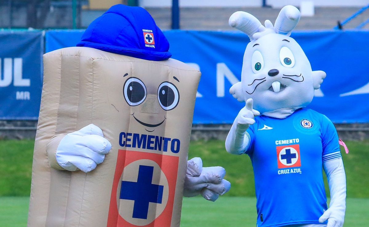 Cruz Azul: mascotas Blu y Cruz Azulito convivirán con la afición ...