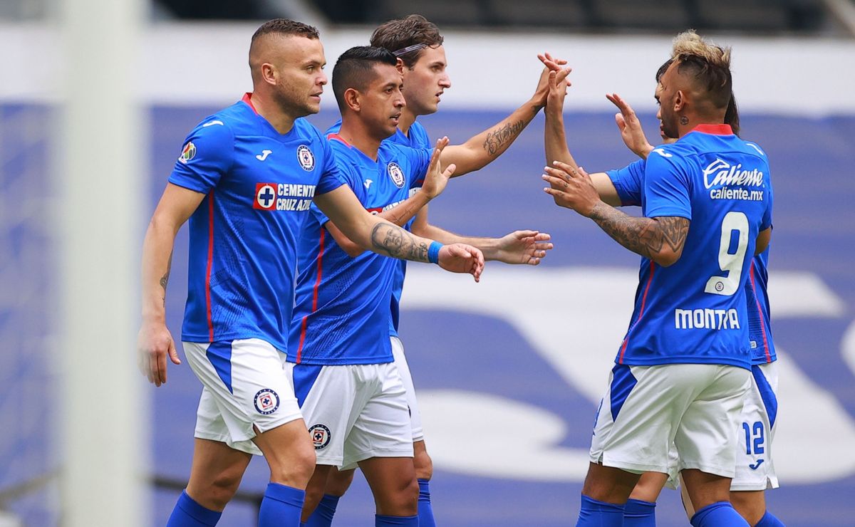 Debutó con un golazo en Cruz Azul y hoy juega en Segunda División ...