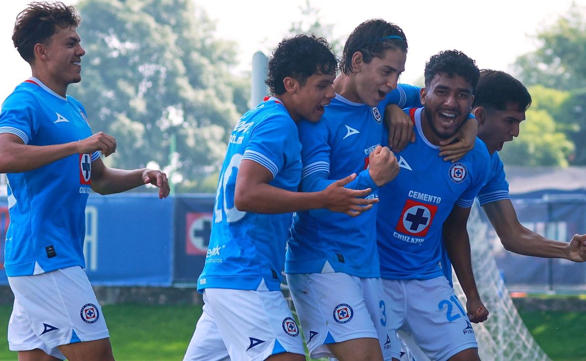 Cruz Azul: Samuel Espinosa y Josué Díaz entre los mejores jugadores de ...