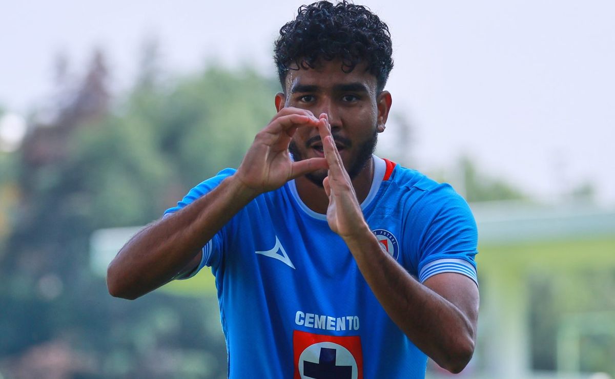 Samuel Espinosa igualó a Ángel Sepúlveda en goles con Cruz Azul Sub 23 ...