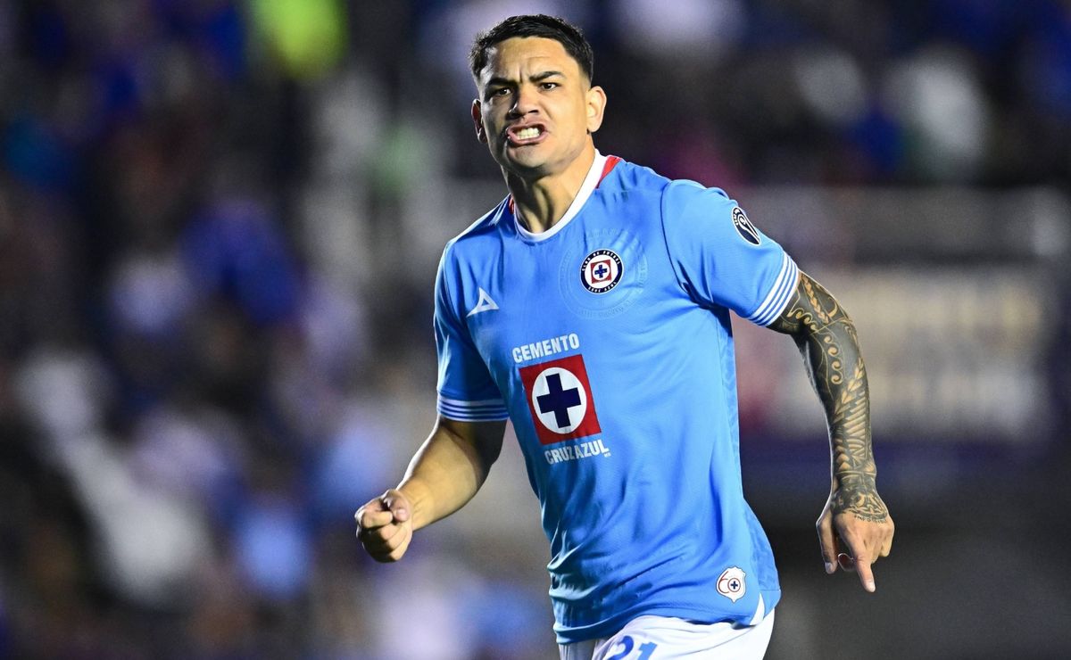 Revelan la noticia de Toro Fernández que sacude a Cruz Azul - Vamos Azul