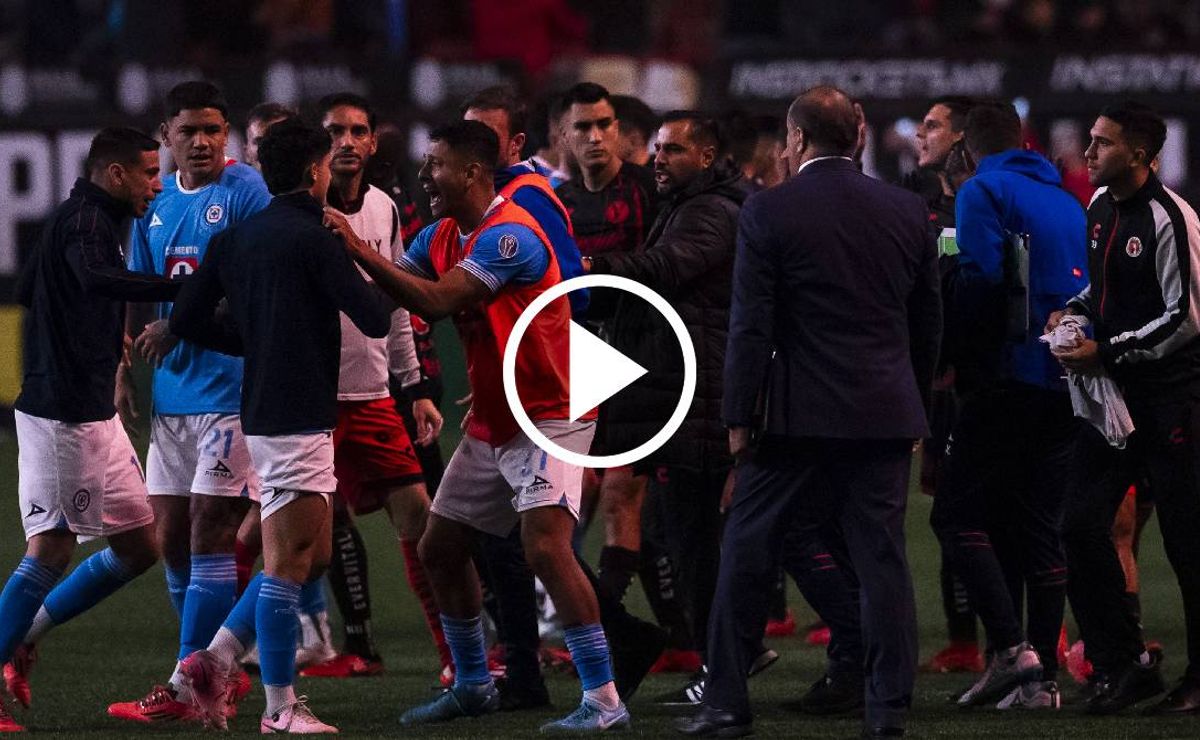 Jugadores de Cruz Azul y Xolos, al borde de los golpes - Vamos Azul