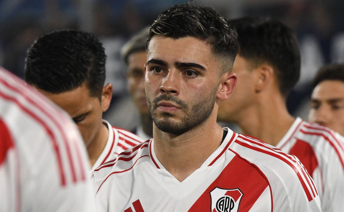 Lo que Cruz Azul debería pagarle a River si ficha a Santiago Simón
