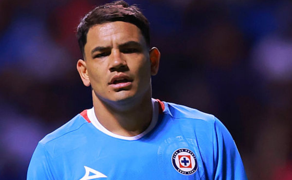 Toro Fernández encendió las alarmas en Cruz Azul: se perdería la Liguilla