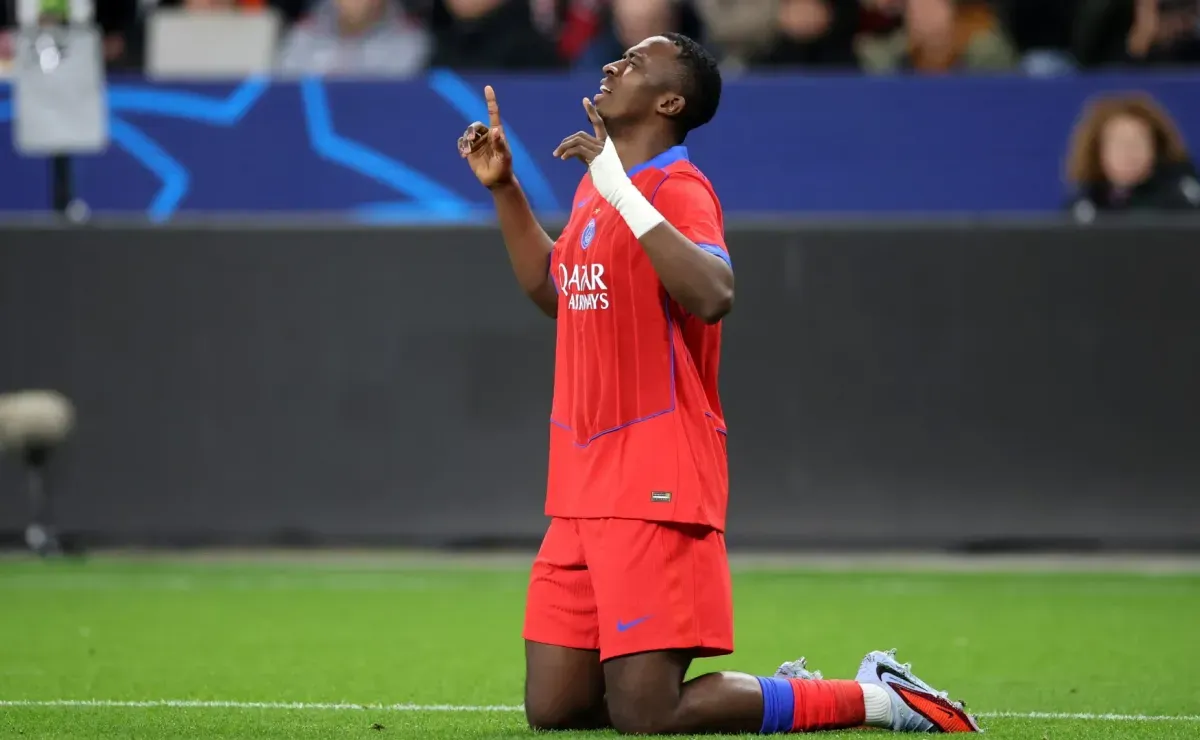 VIDEO | ¡William Pacho marca su primer GOLAZO con el PSG! - Bolavip