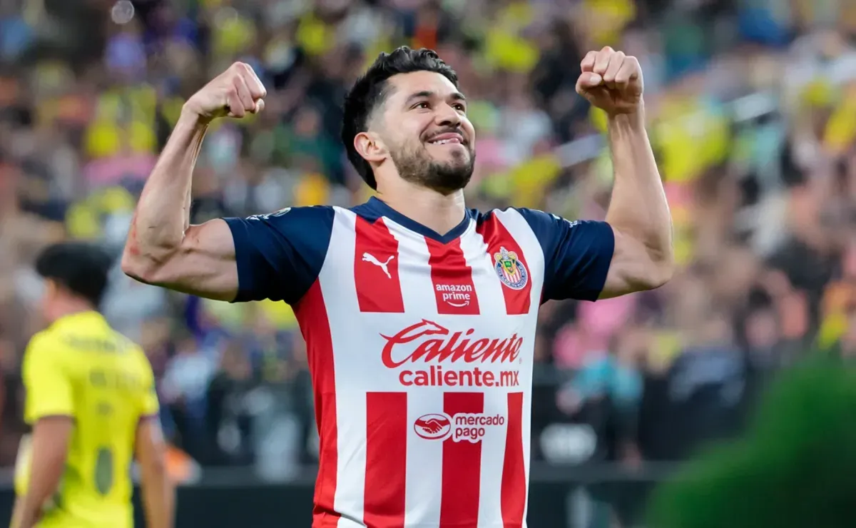 Chivas busca a Henry Martín como fichaje estrella para el Clausura 2026