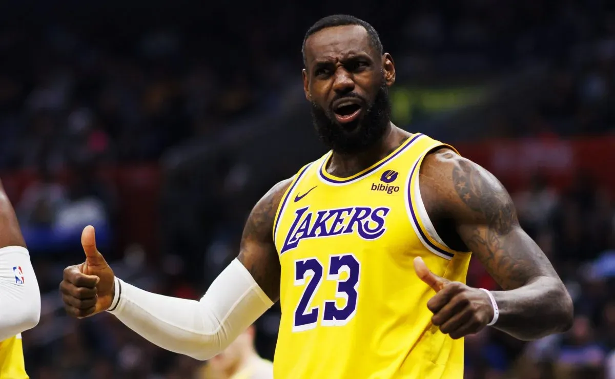 LeBron James no dudó al elegir a los 3 mejores jugadores de la historia ...