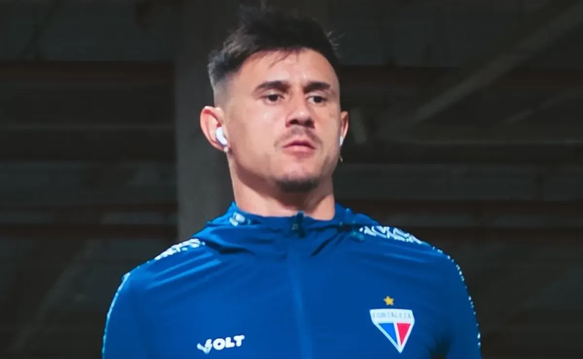 Cuestionado por los hinchas y con reacción viral de Martín Palermo, el ...