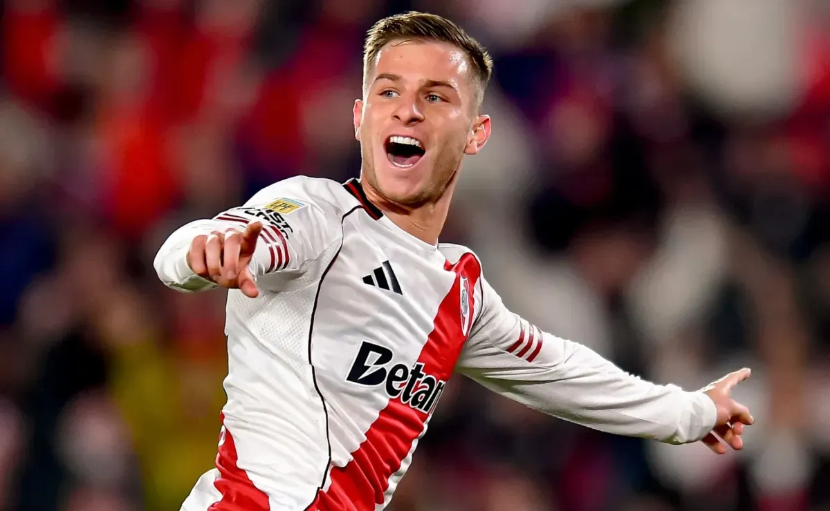 El gol de Giuliano Galoppo para River ante Deportivo Riestra por el ...