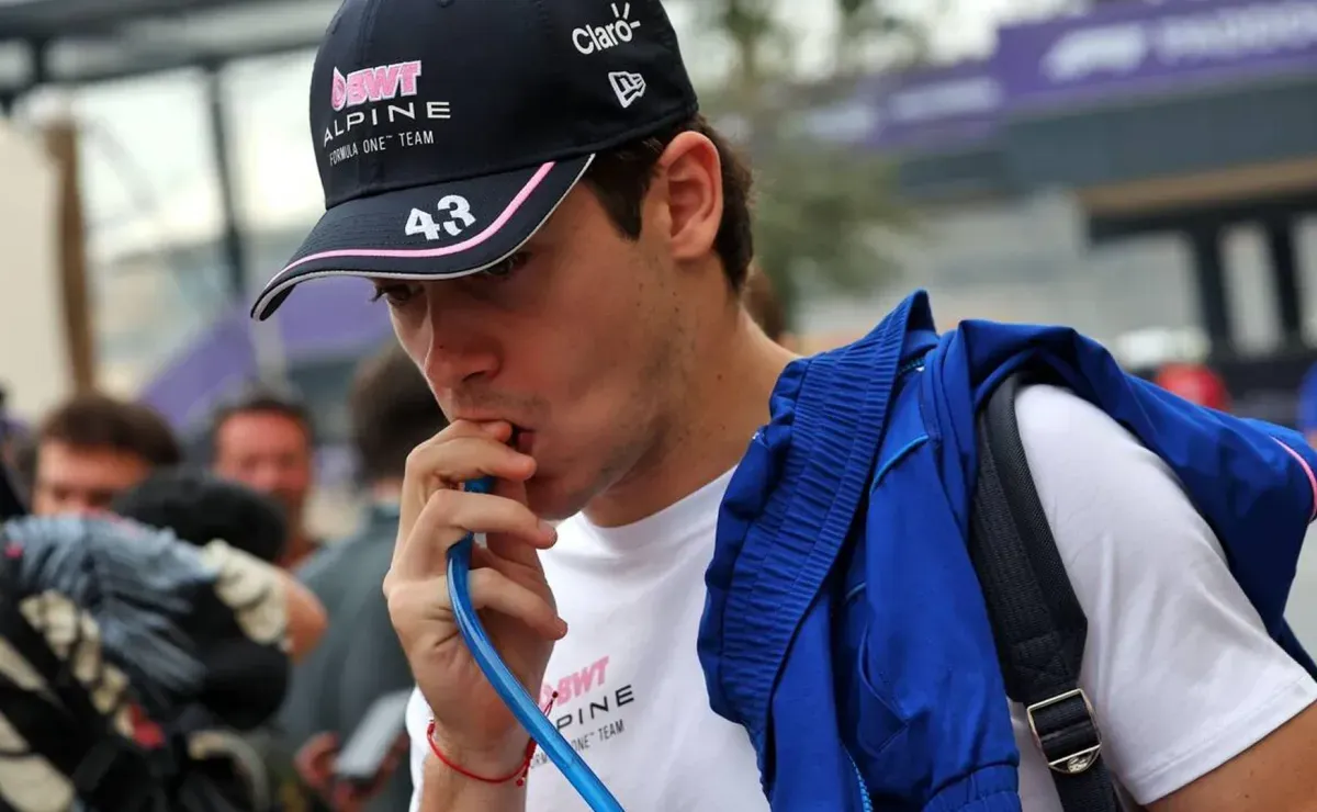 Colapinto pasó del top ten en la FP1 al puesto 19 en la FP2 y fue ...