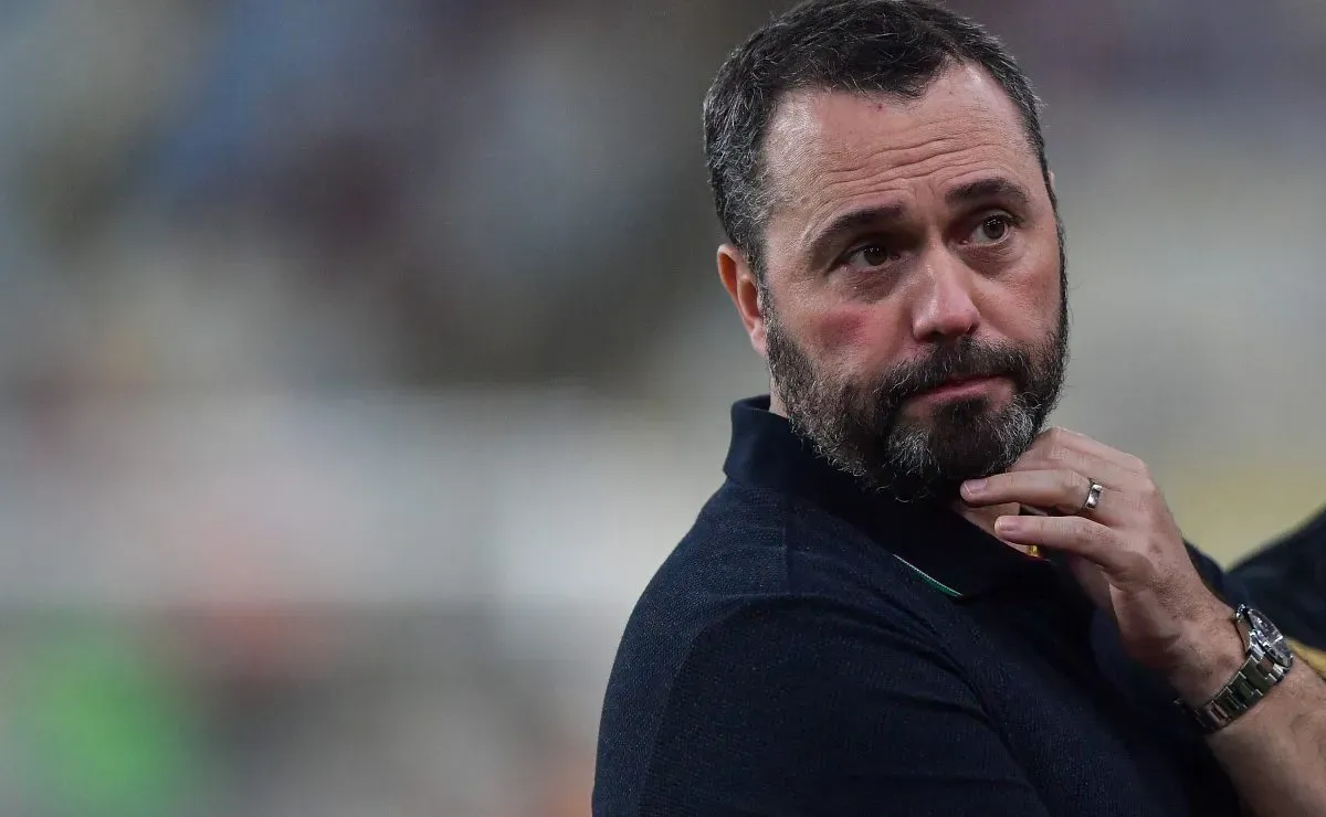Mário Bittencourt confirma saída de Kevyn Vinicius no Fluminense