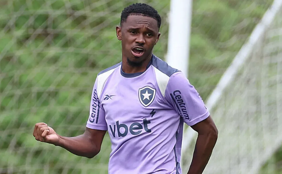 Em transição, Jeffinho se aproxima de retorno ao Botafogo