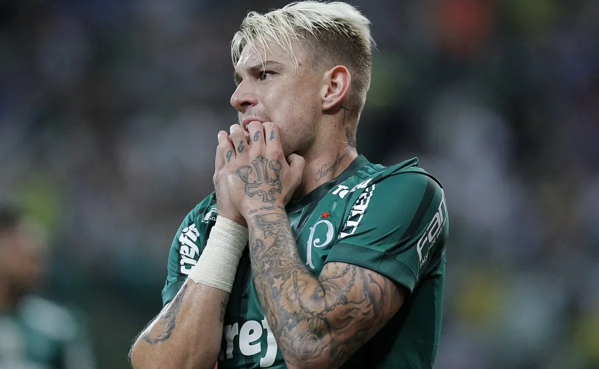 Roger Guedes contratado pelo Palmeiras a pedido de Abel Ferreira tem ...